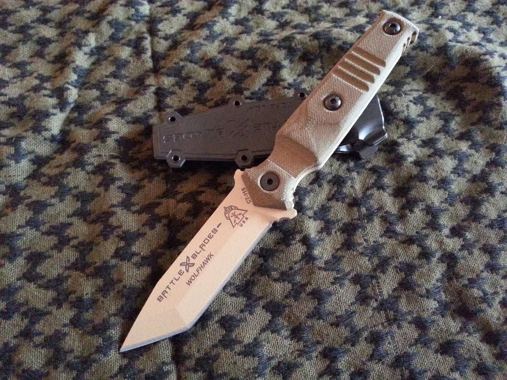 Picatinny Rail Knife - WOLFHAWK HP: Material: Dark Earth Tanto